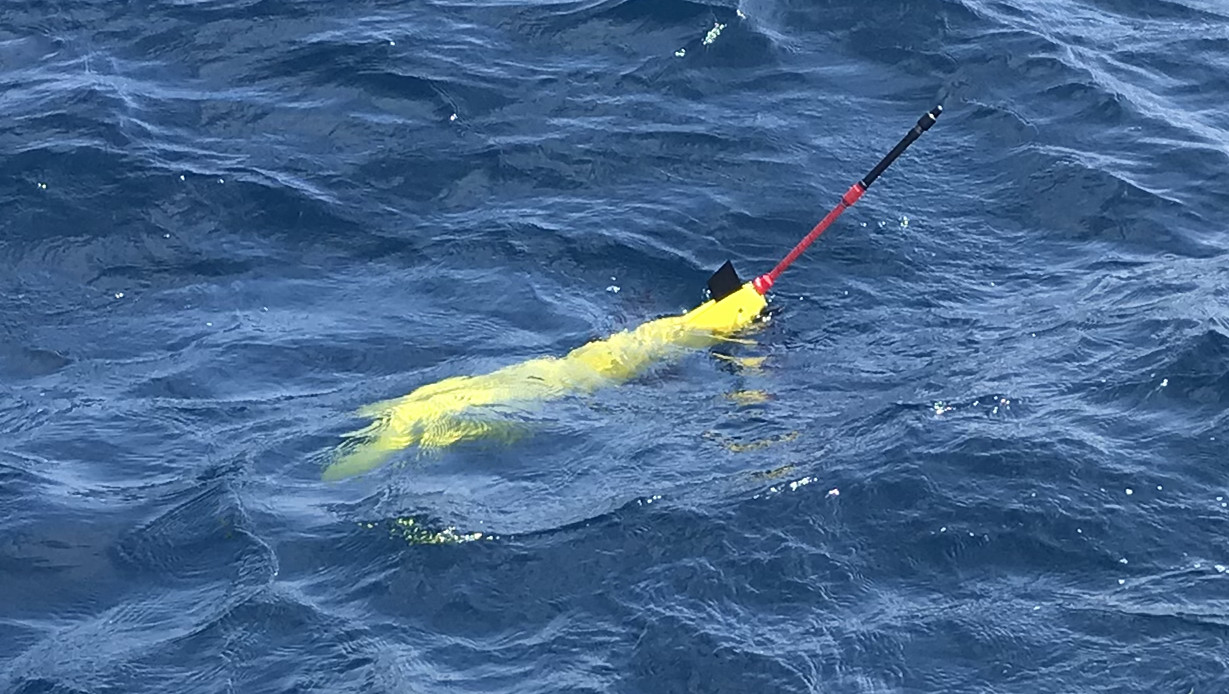 Application of ADCP in Autonomous Underwater Vehicles (AUVs) and Glide