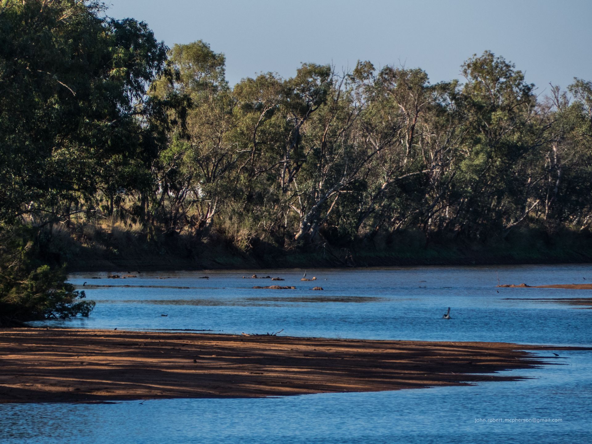 How to measure the water current of the Georgina River?