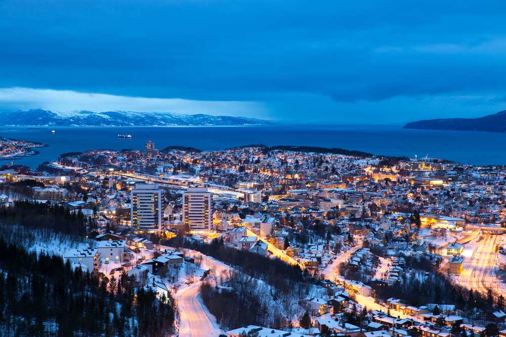 How do we quantify Narvik's coastal currents?